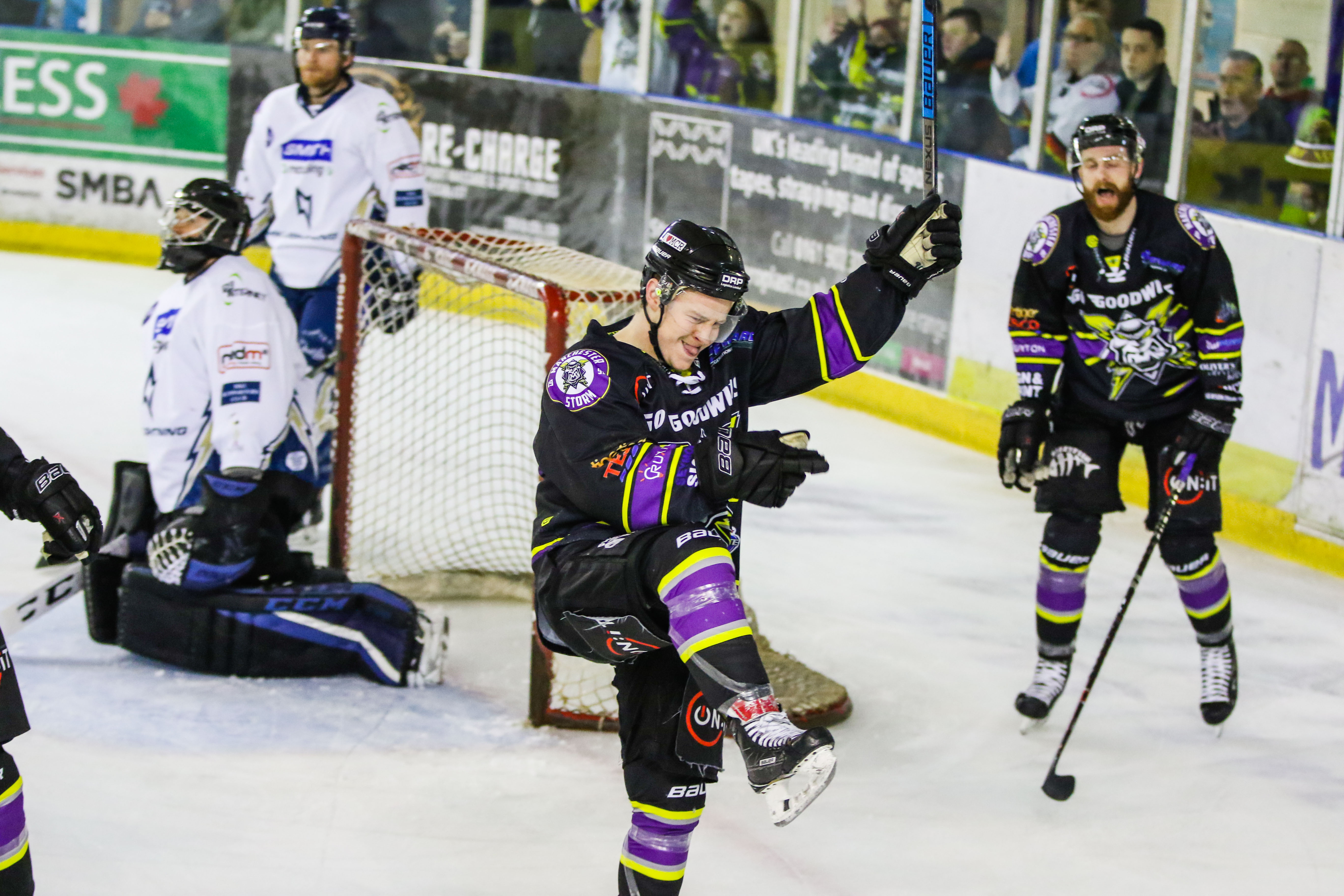 WEEKEND PREVIEW: Manchester Storm Back on Home Ice This Sunday ...